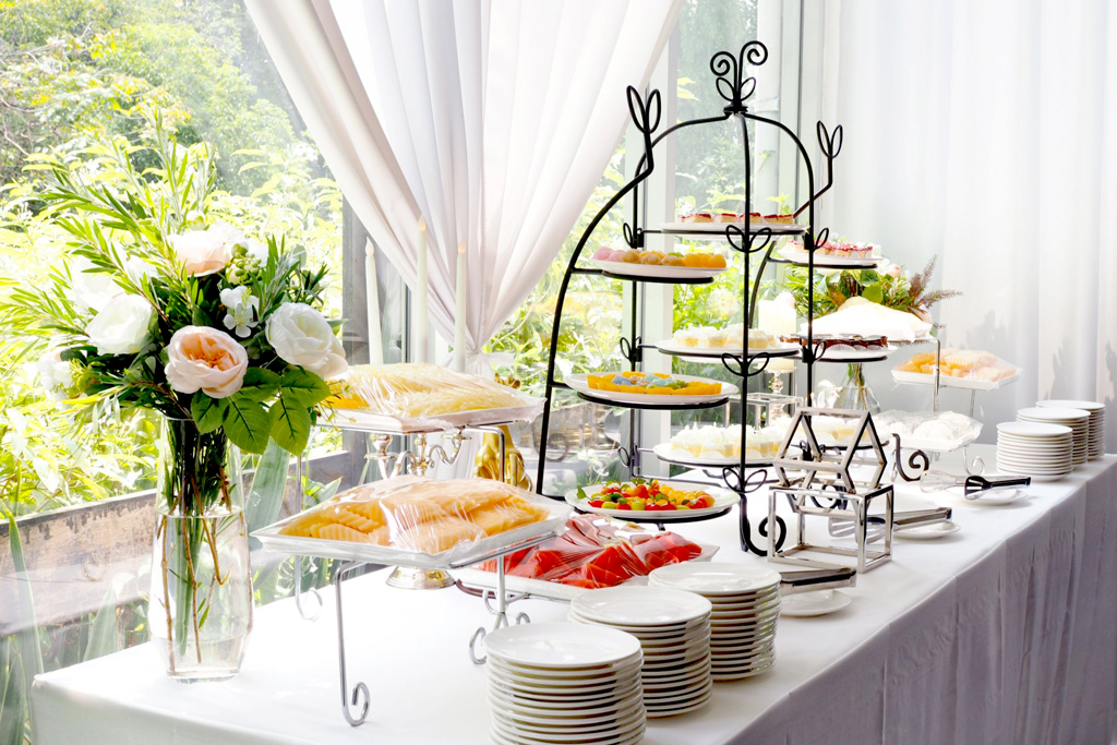 ค็อกเทล (COCKTIAL) ราคาประหยัด คุณภาพระดับพรีเมียม | Set and Serve Catering